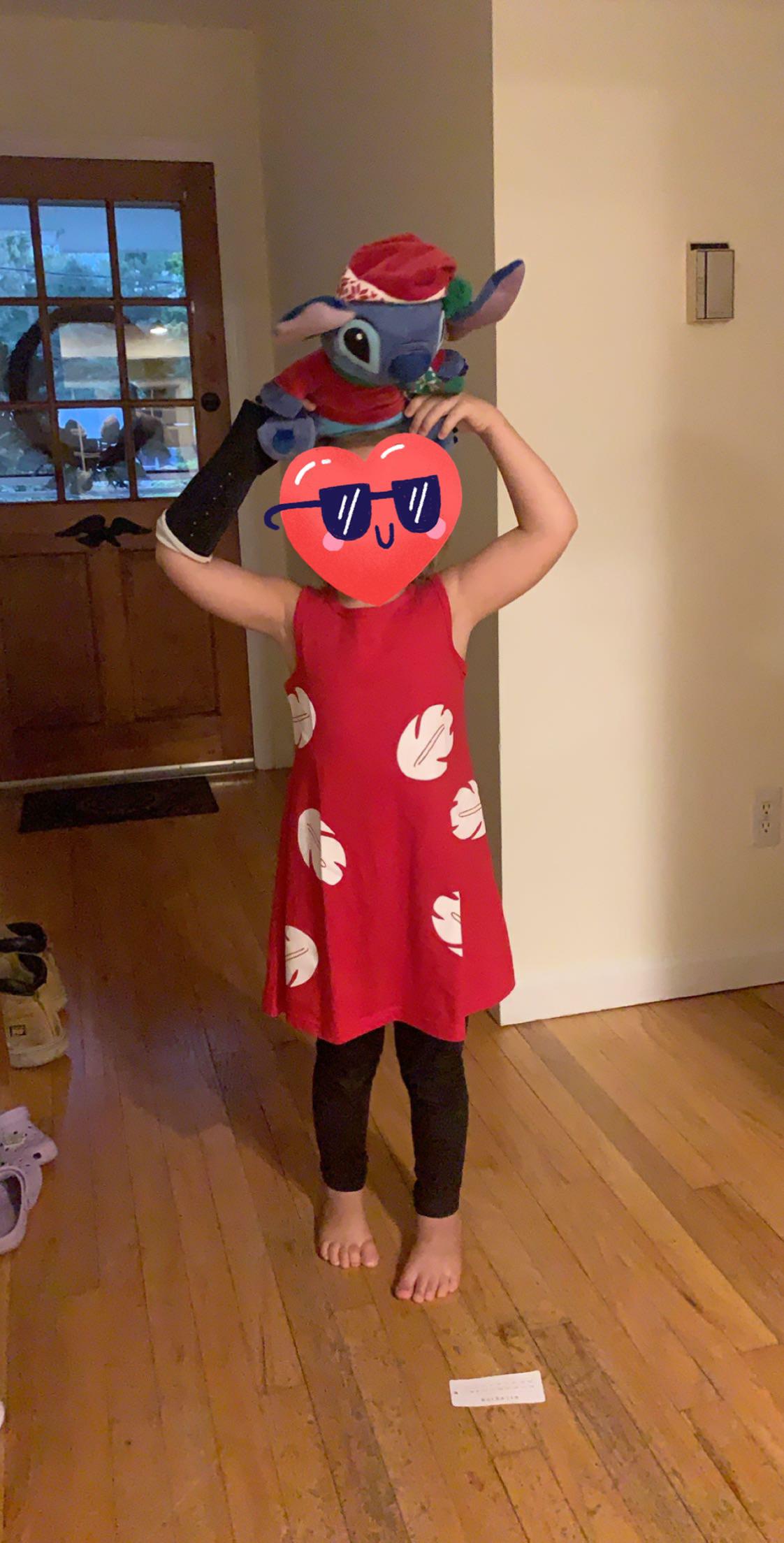 Getting ready for her LILO disneybound | Scrolller