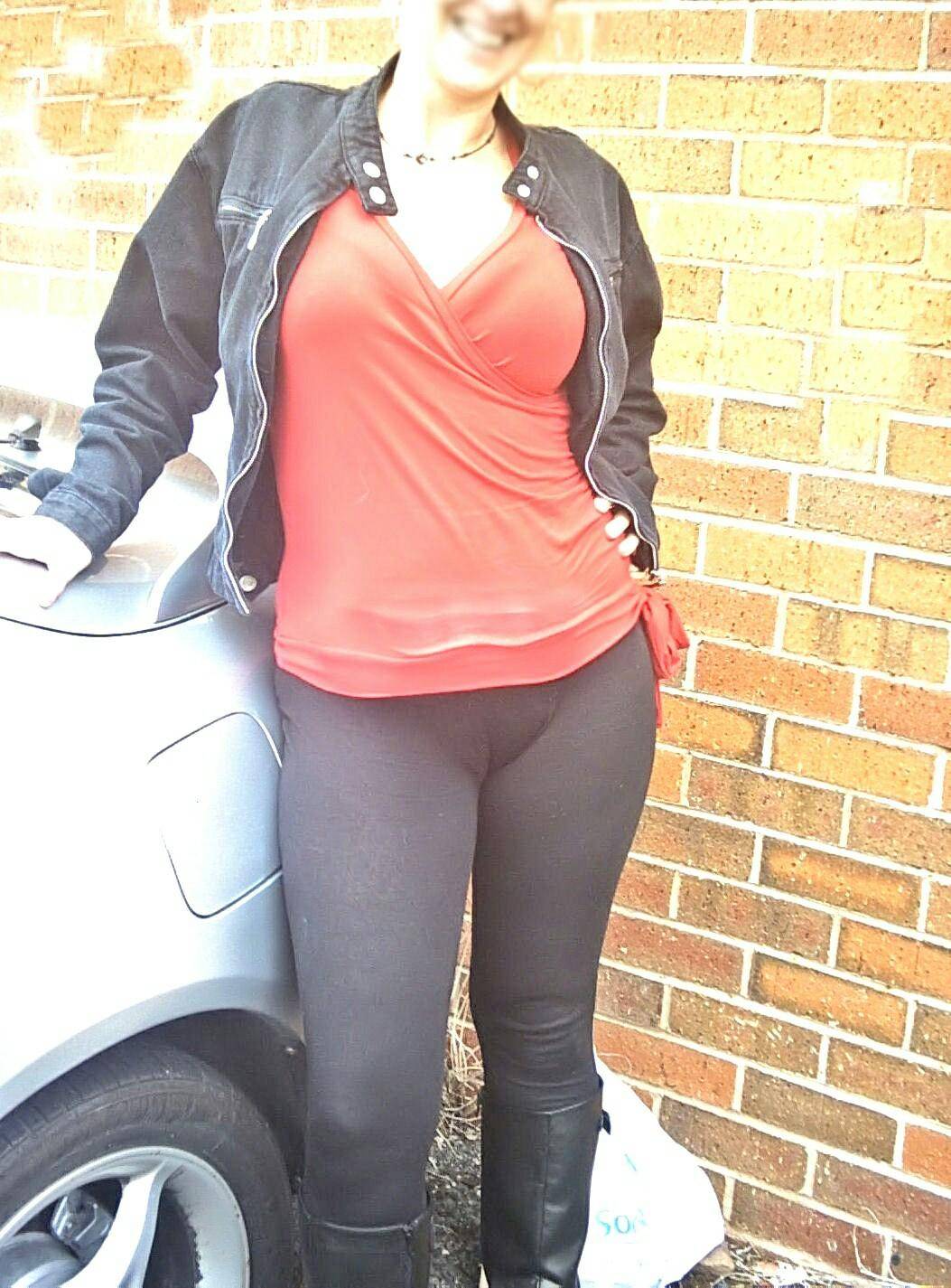 GF showing cameltoe | Scrolller