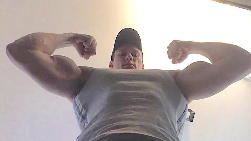 Giant Jaden! | Scrolller