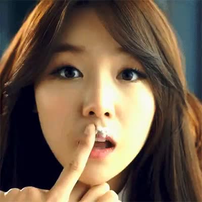 [GIF] If I could touch Minah's lips... | Scrolller