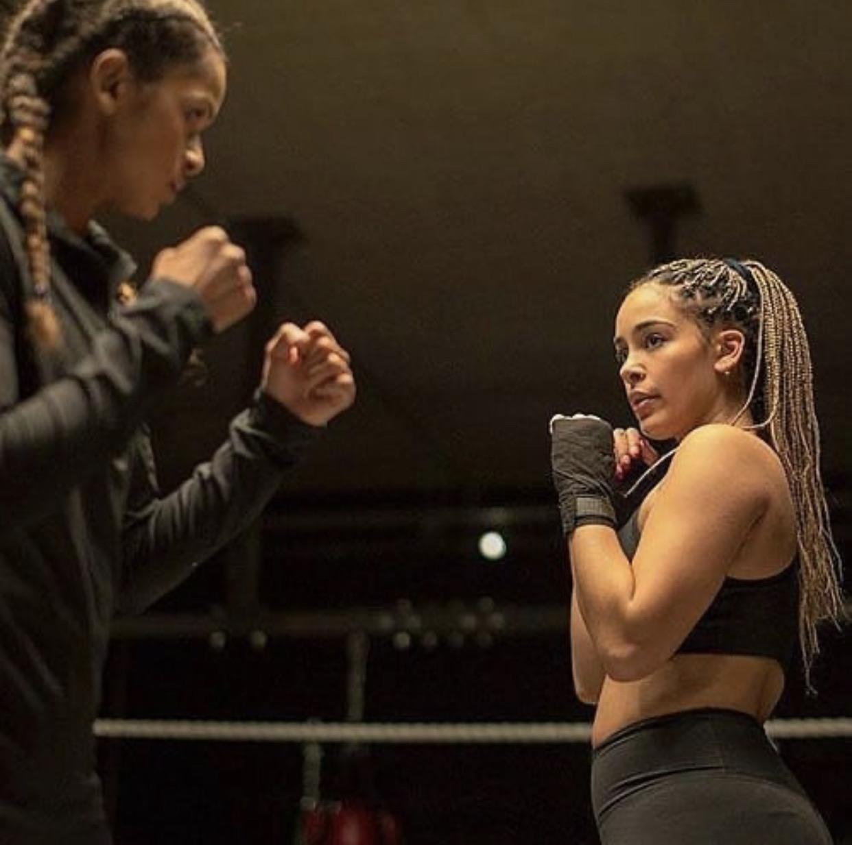 Girl Fight! | Scrolller