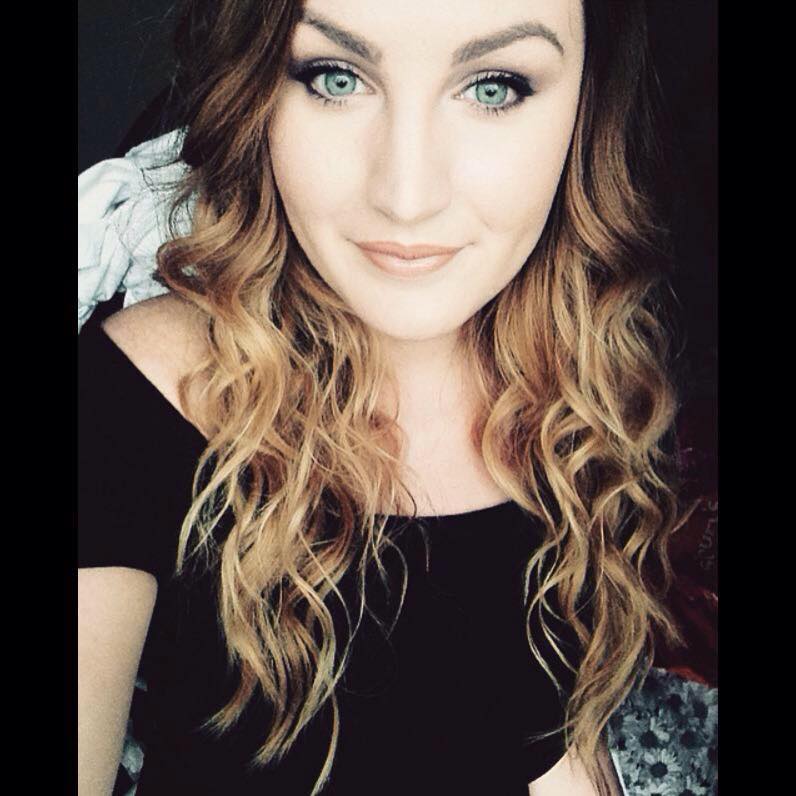 Girl from uni, any ideas? | Scrolller