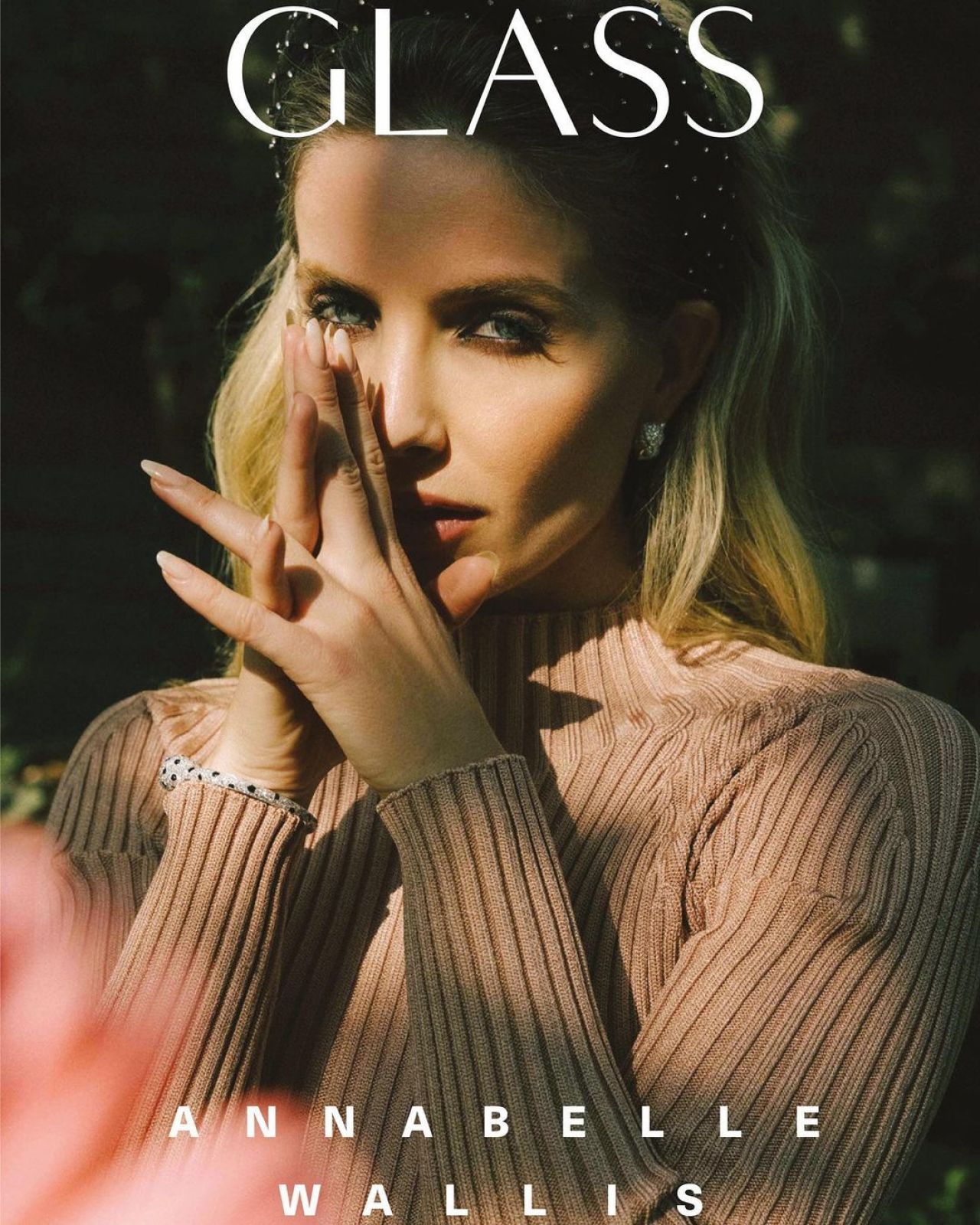 Glass mag | Scrolller