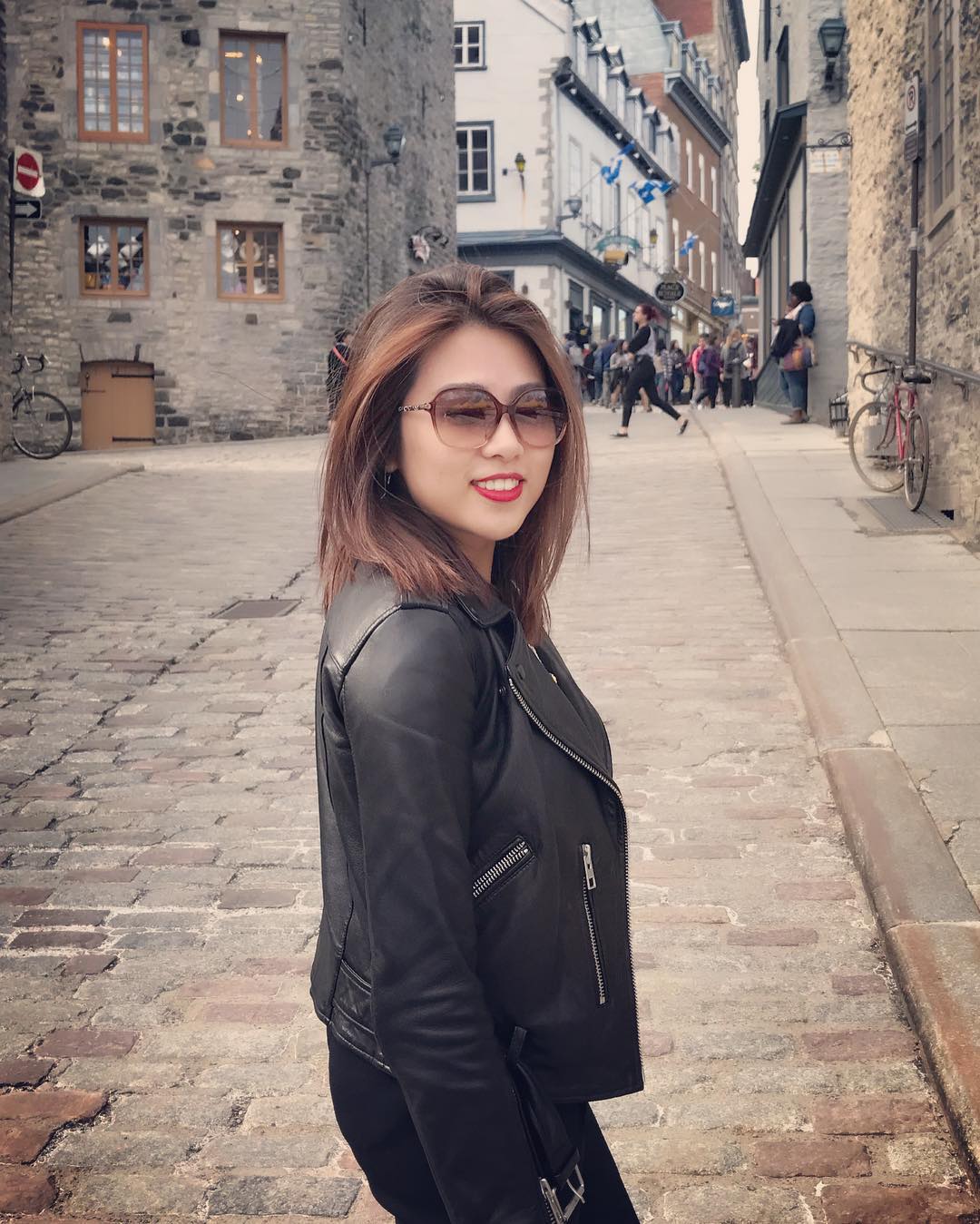 Glasses Scrolller