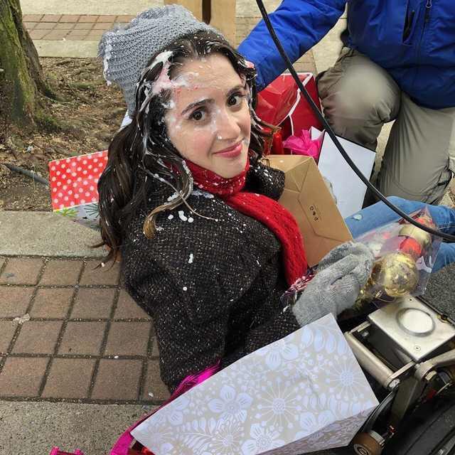 Glazed cutie pie | Scrolller