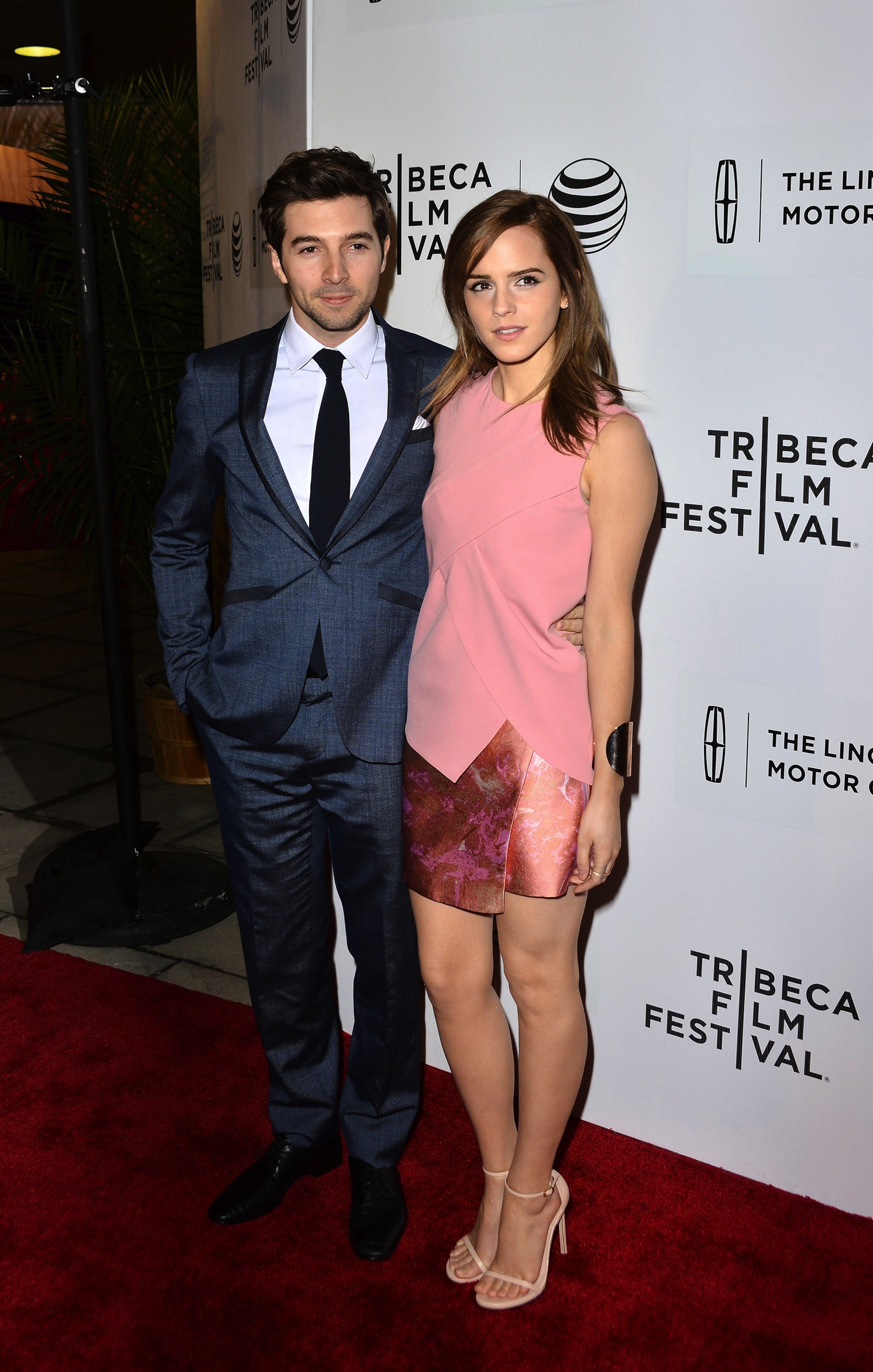 Glitter shows attention to detail. | Scrolller