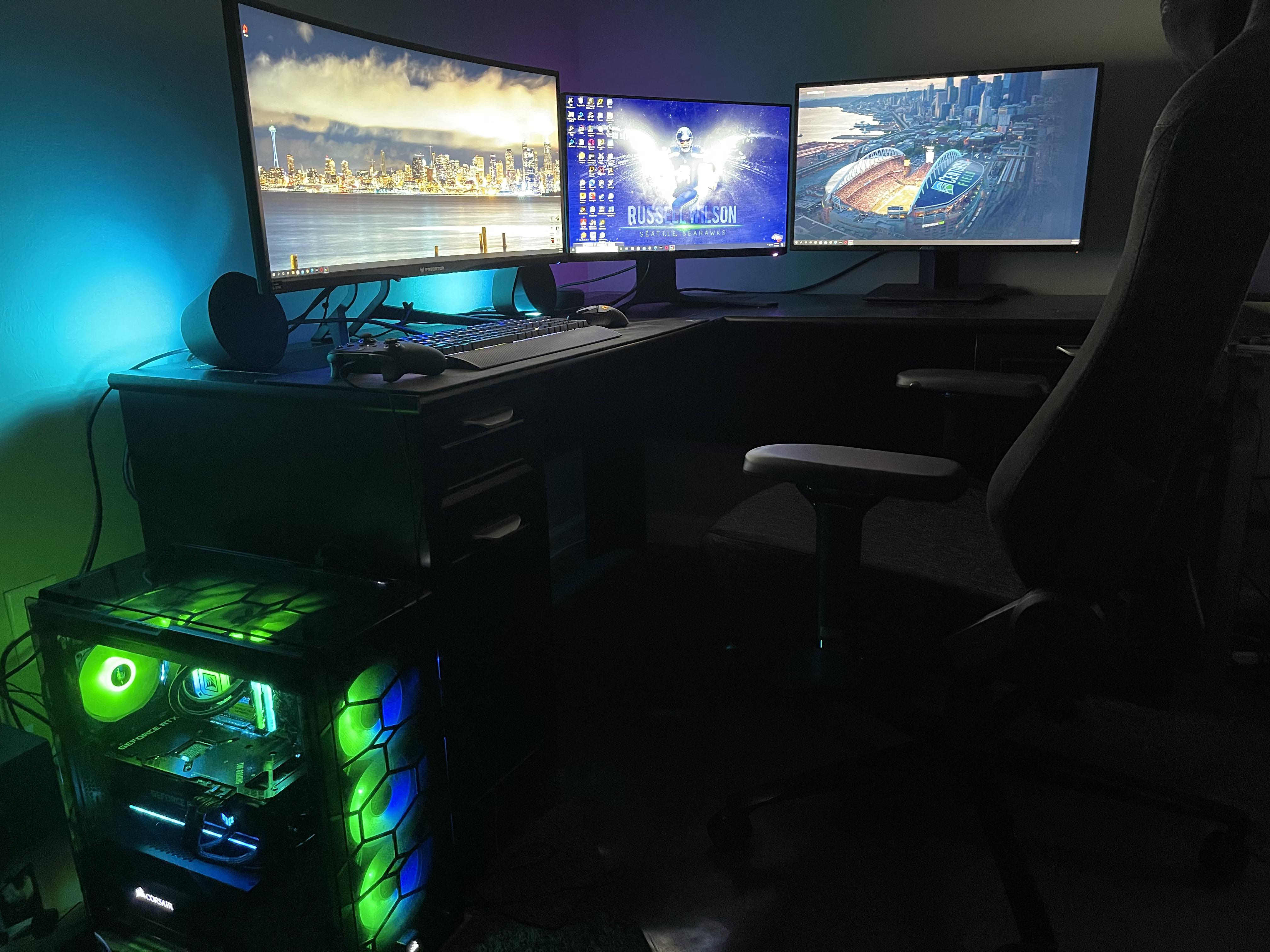 Go Hawks | Scrolller