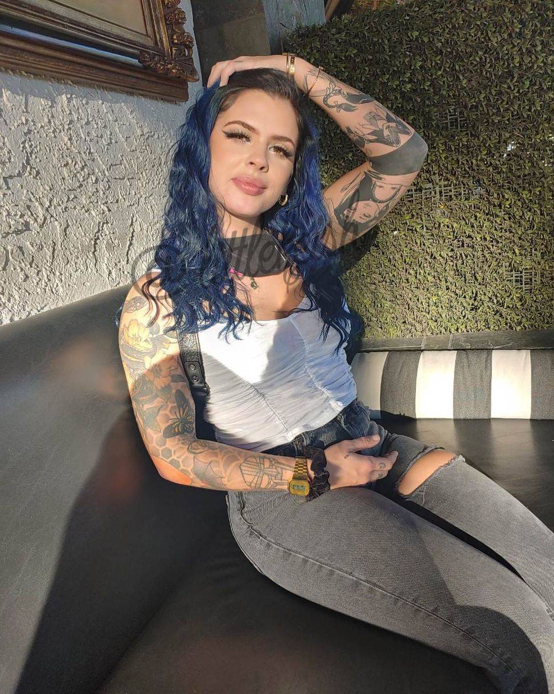 God damn | Scrolller