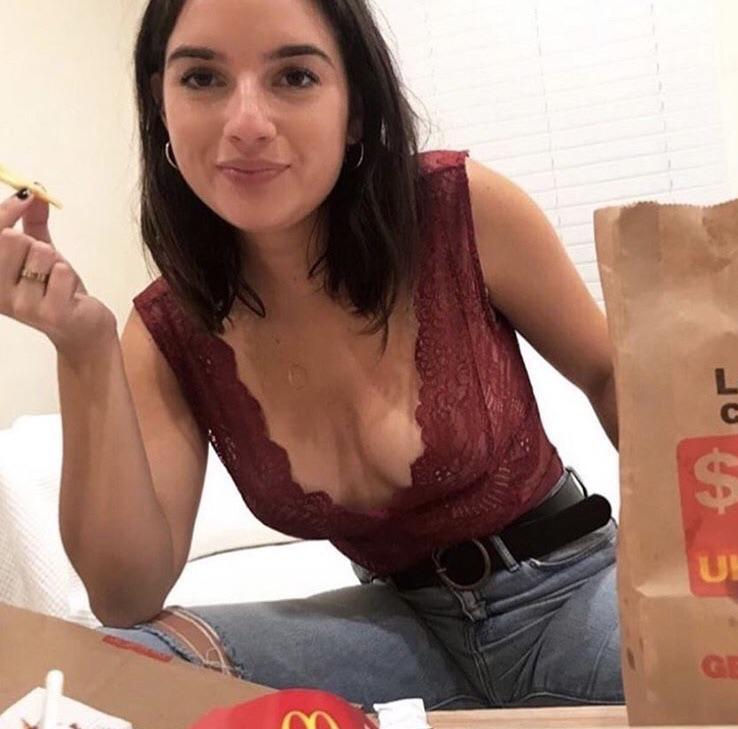 God I just want to see them fall out 🤤 | Scrolller