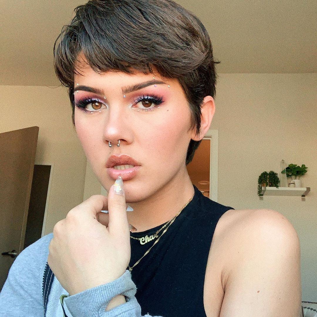 Goddess Daisy Scrolller