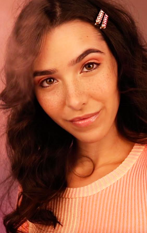 Goddess Glow Deserves Worship! | Scrolller