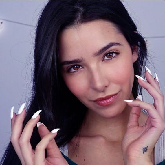 Goddess Glow Is So Damn Hot! | Scrolller