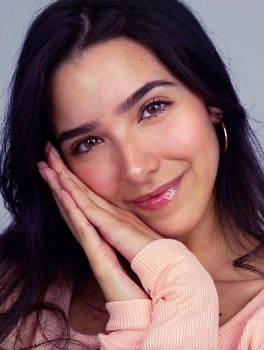 Goddess Glow's Face Is So Fucking Hot! | Scrolller