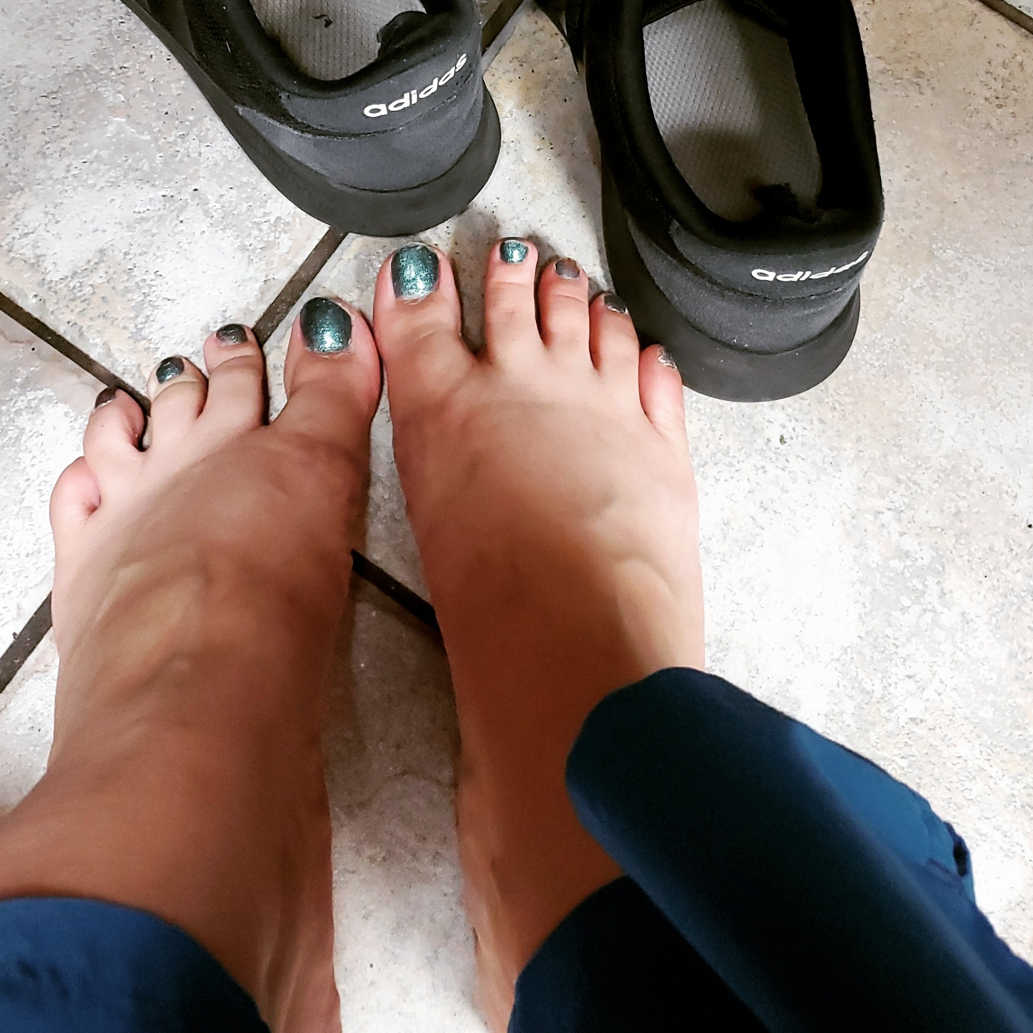 Going on 16 hours of work. So sore and smelly | Scrolller