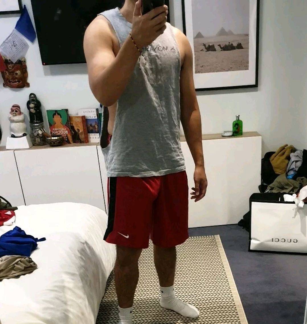 Discover more like Bulges: Going to school, getting bro looks like.. 👀💦💦 and Related Content ...