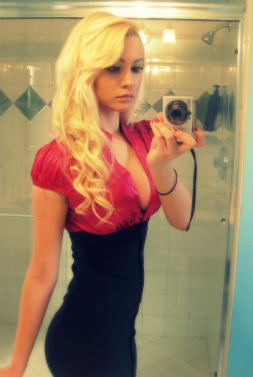 Gold, red and black | Scrolller