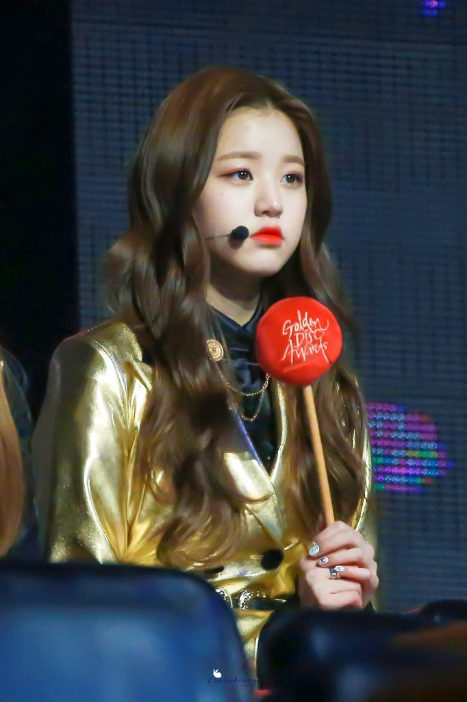 Golden Wonyoung | Scrolller