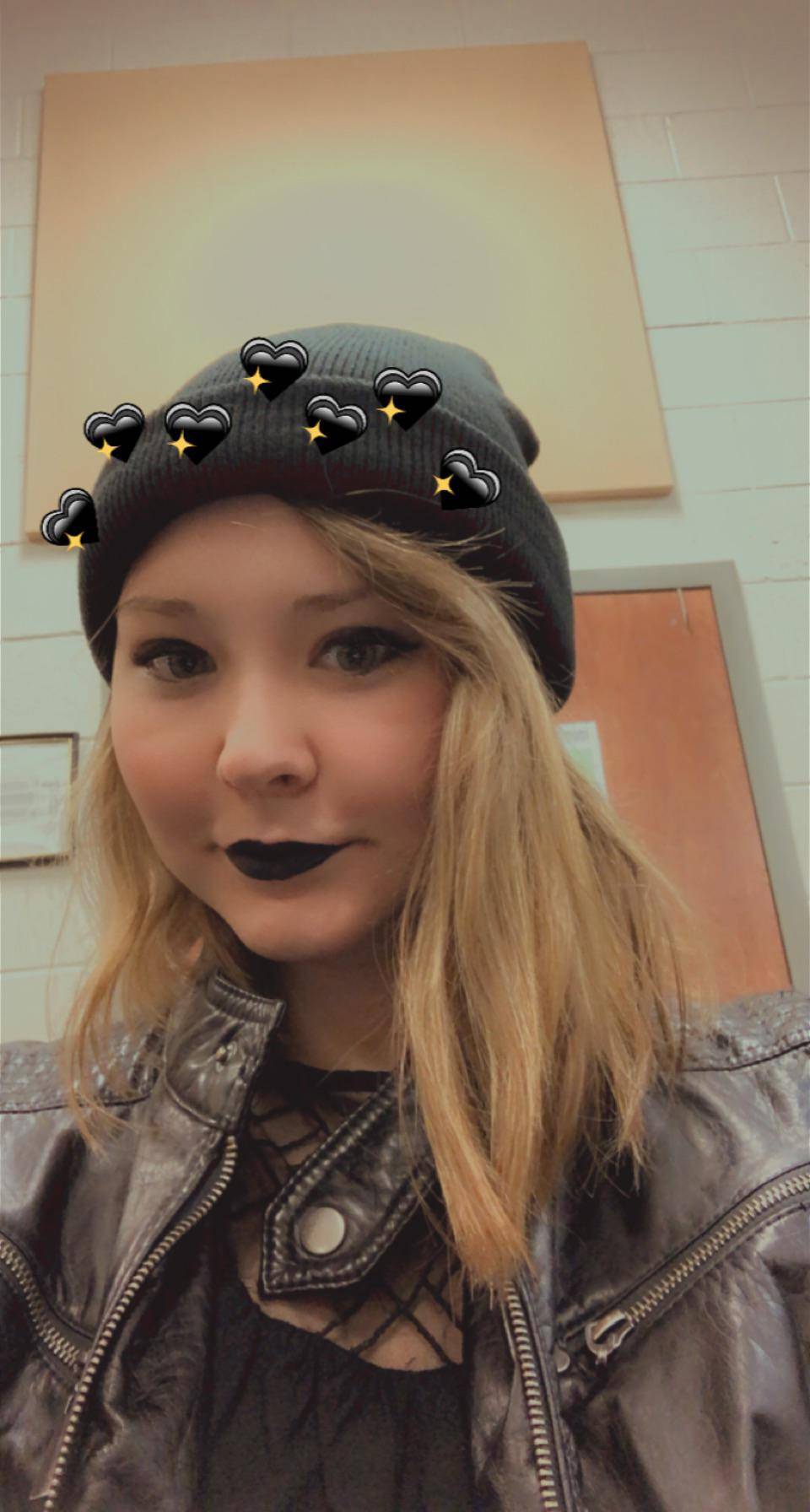 Gone goth | Scrolller