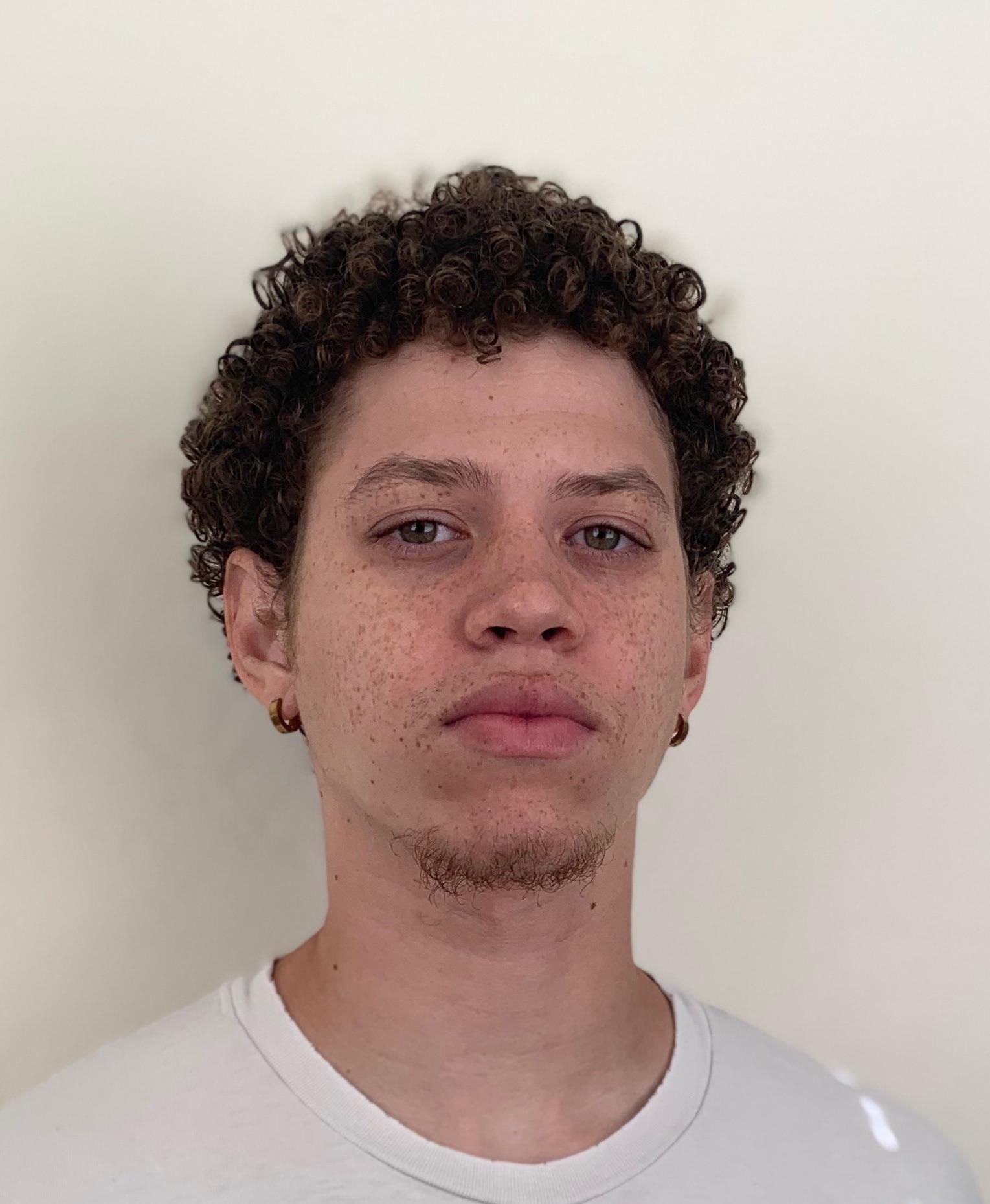 Gonna start posting some GW on here with my face included just a little nervous 😅 would anyone ...