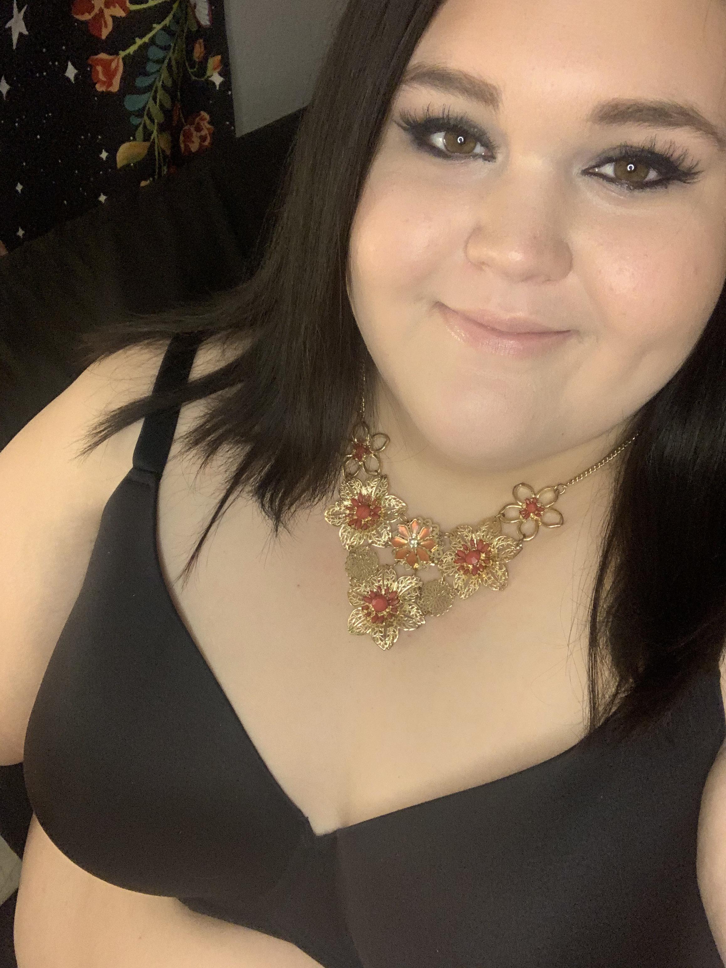 Good evening | Scrolller