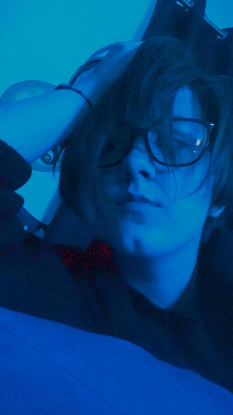 Good evening everyone | Scrolller