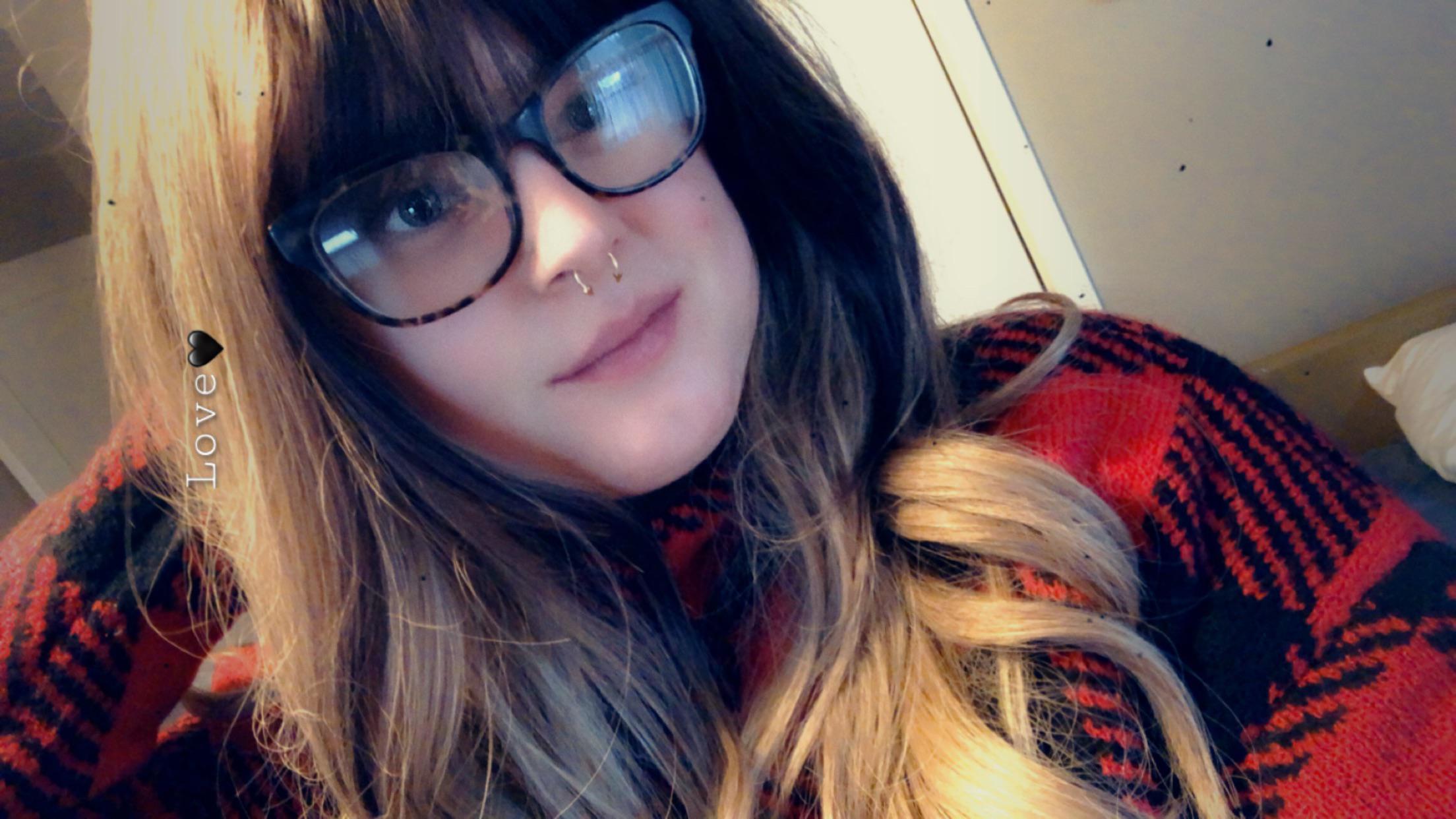 Good morning everybody.(28) | Scrolller