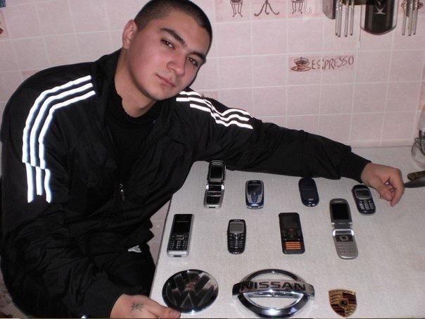 Gopnik and his loot. | Scrolller