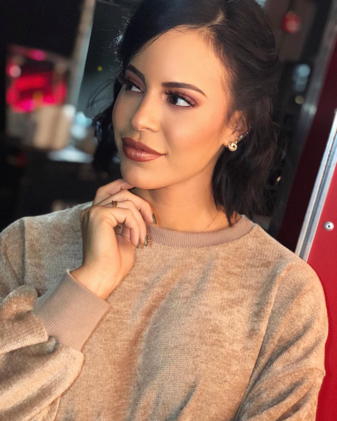 Gorgeous Charly | Scrolller