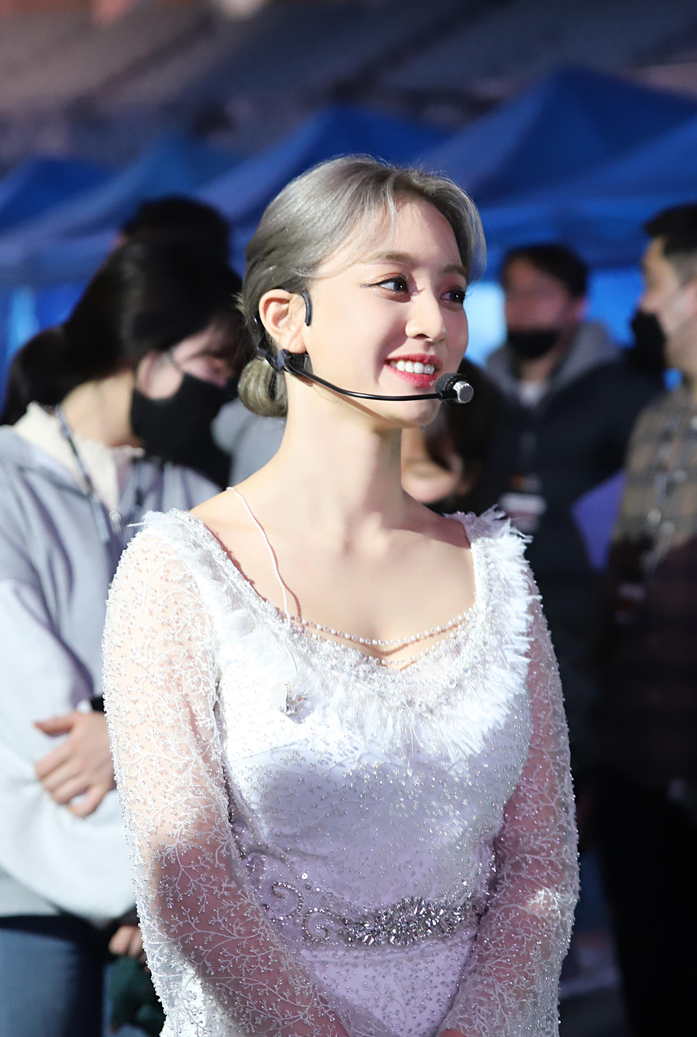 Gorgeous Jihyo | Scrolller