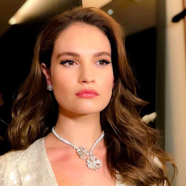 Gorgeous Lily! | Scrolller