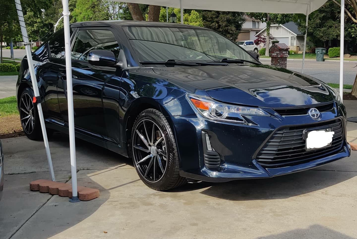 Got some wheels. | Scrolller