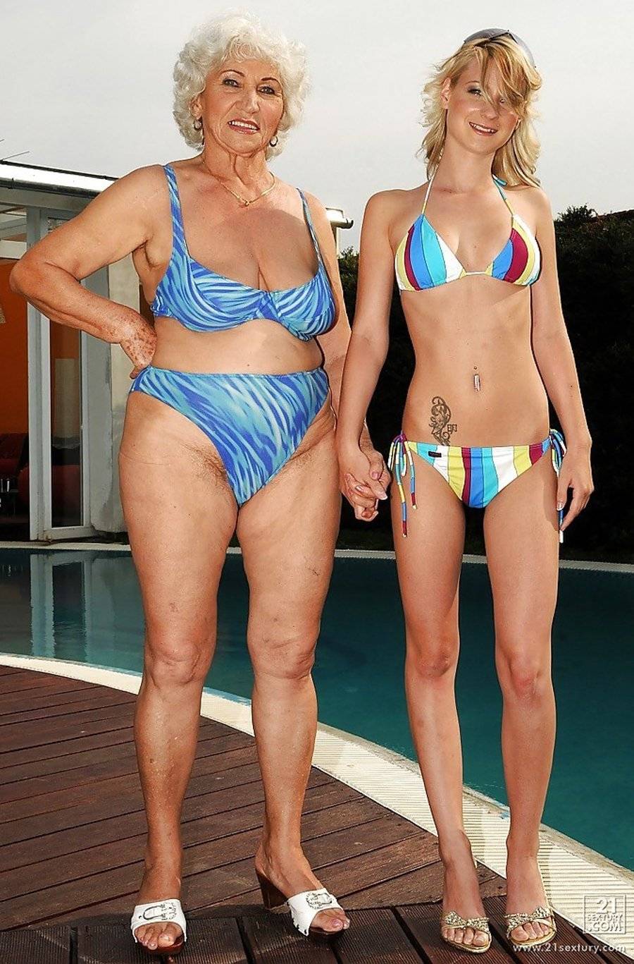 Granny and her girlfriend | Scrolller