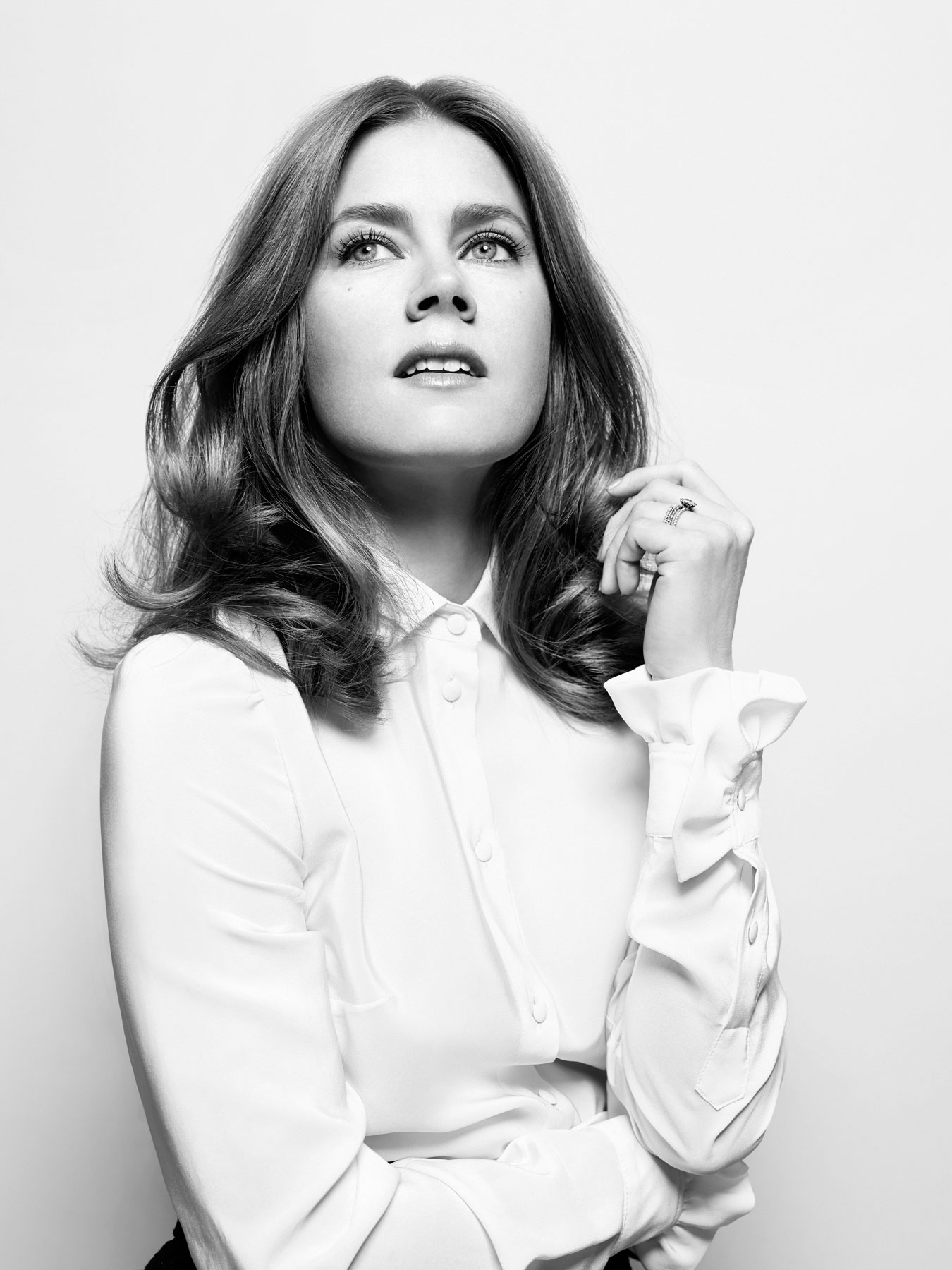 Grayscale Amy | Scrolller