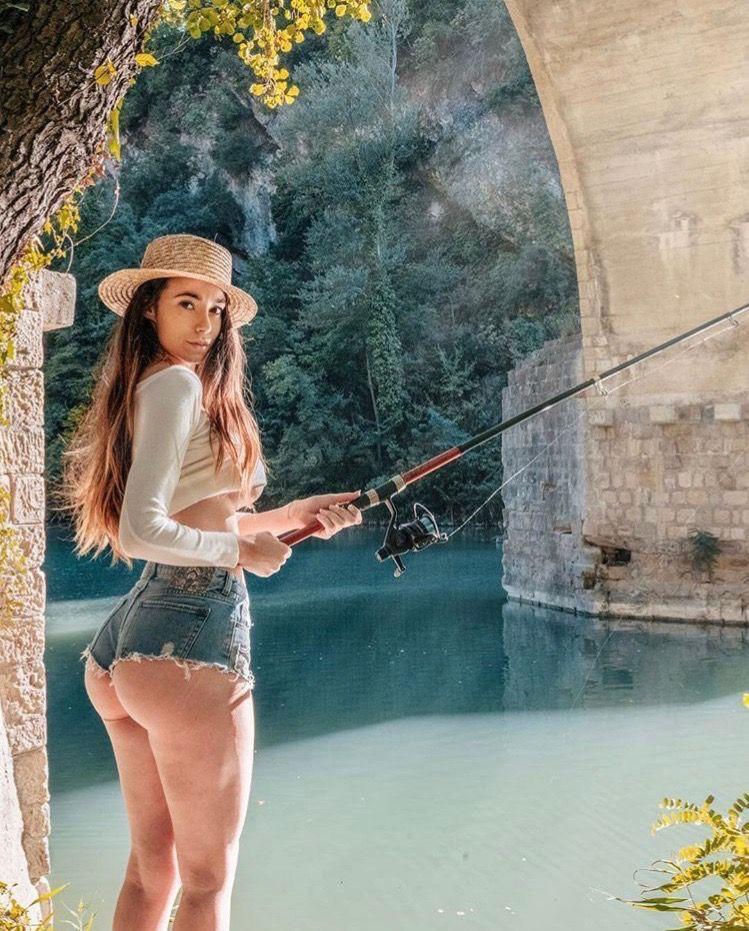 Great Ass On A Fishing Freak | Scrolller