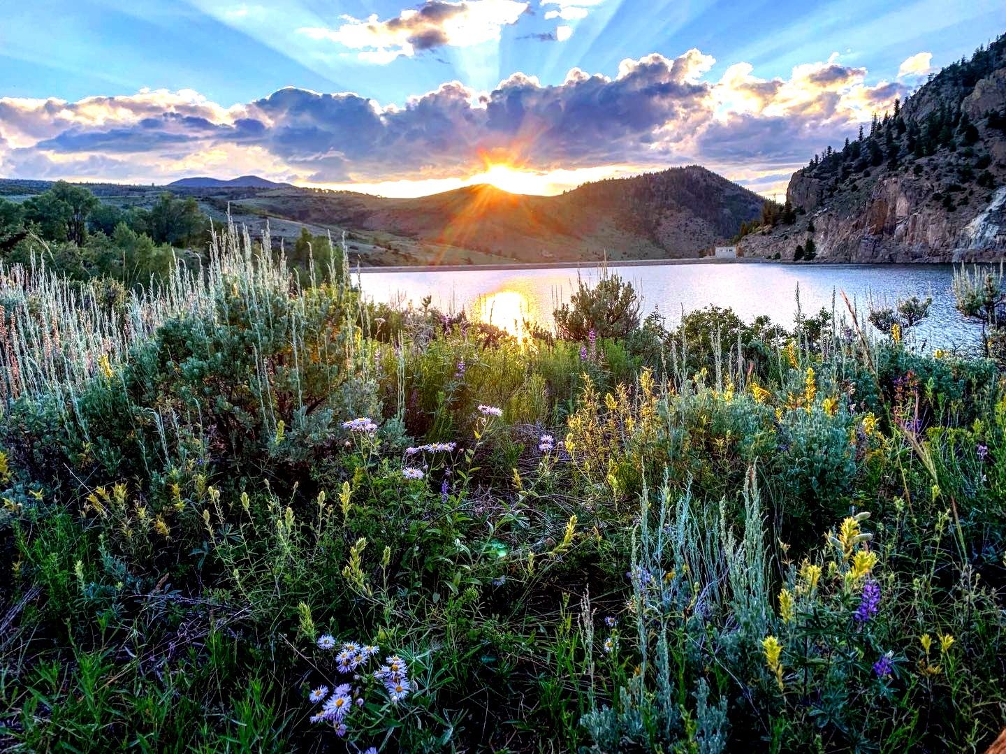 Green Mountain Reservoir, CO | Scrolller