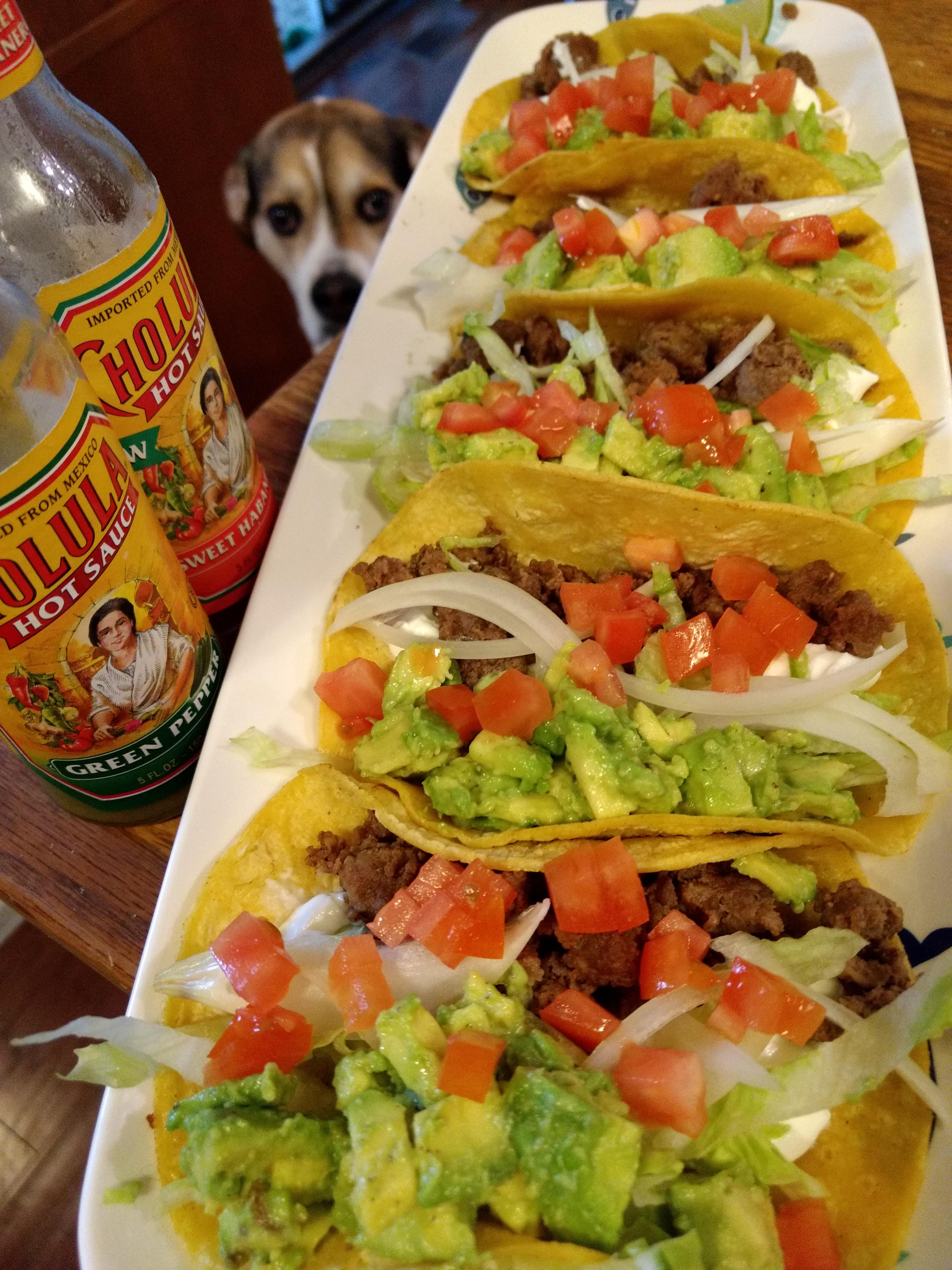 Ground beef tacos | Scrolller