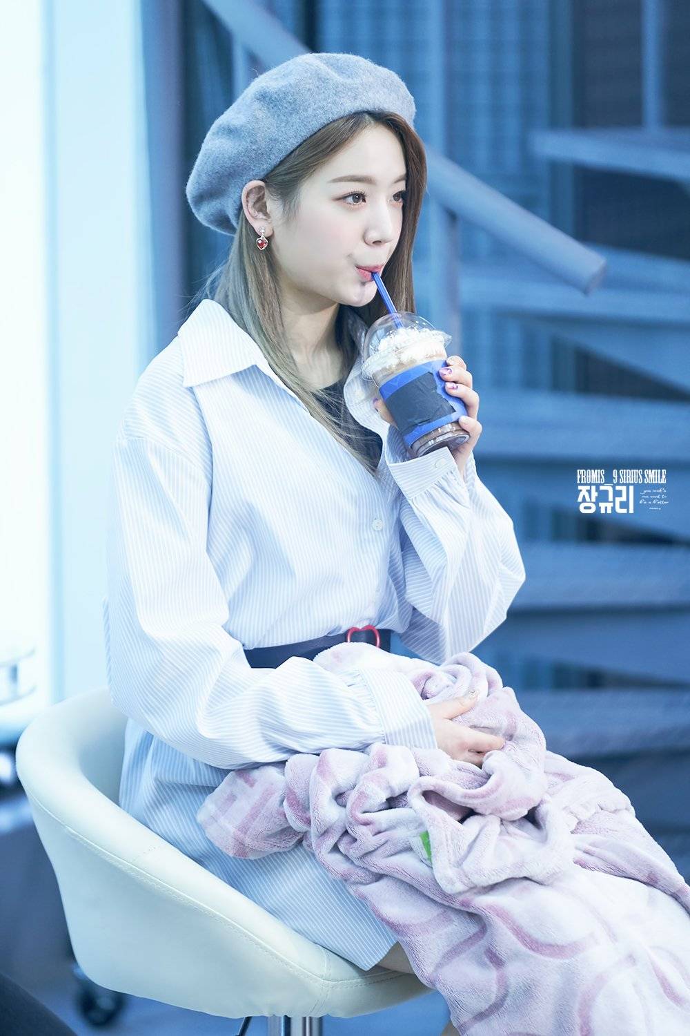 Gyuri Sip | Scrolller