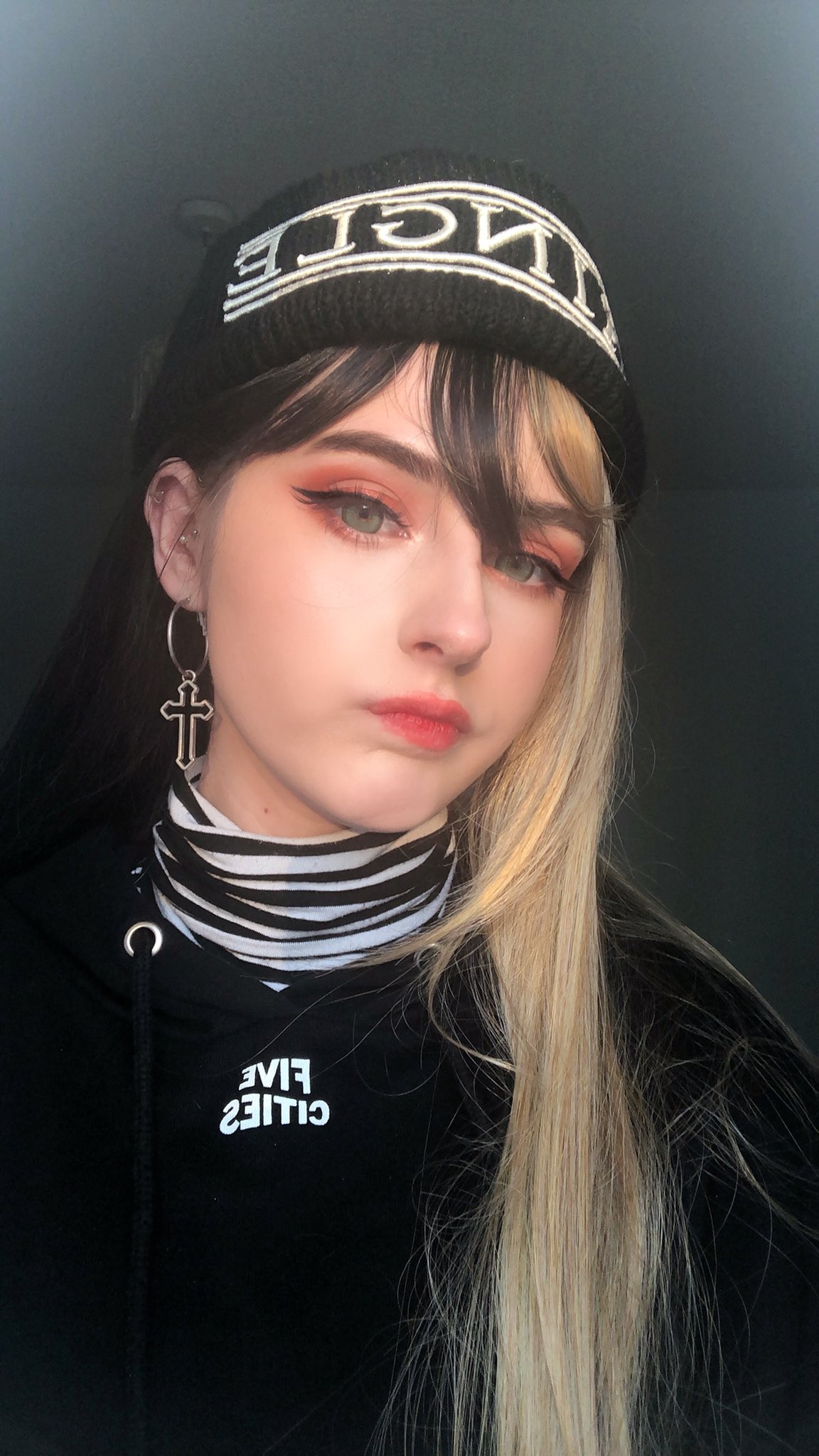 Half and half | Scrolller