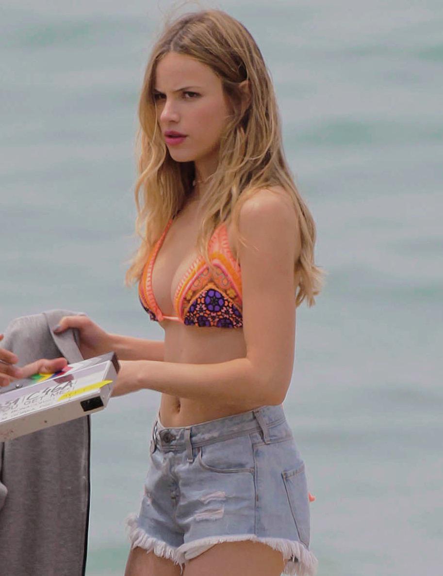 Halston Sage | Scrolller