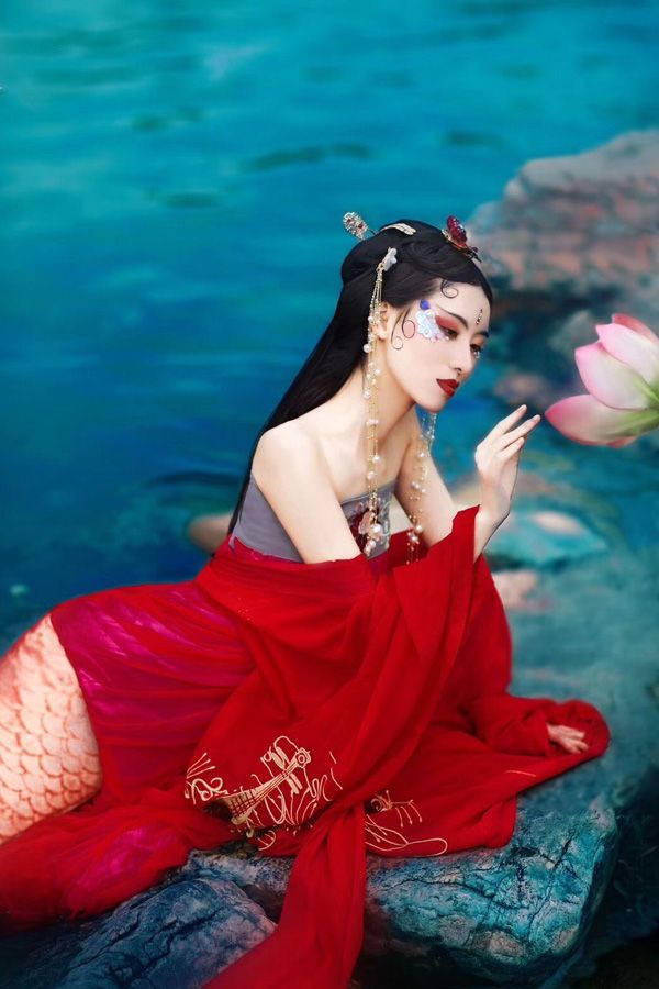 Hanfu Game Post #3 | Scrolller