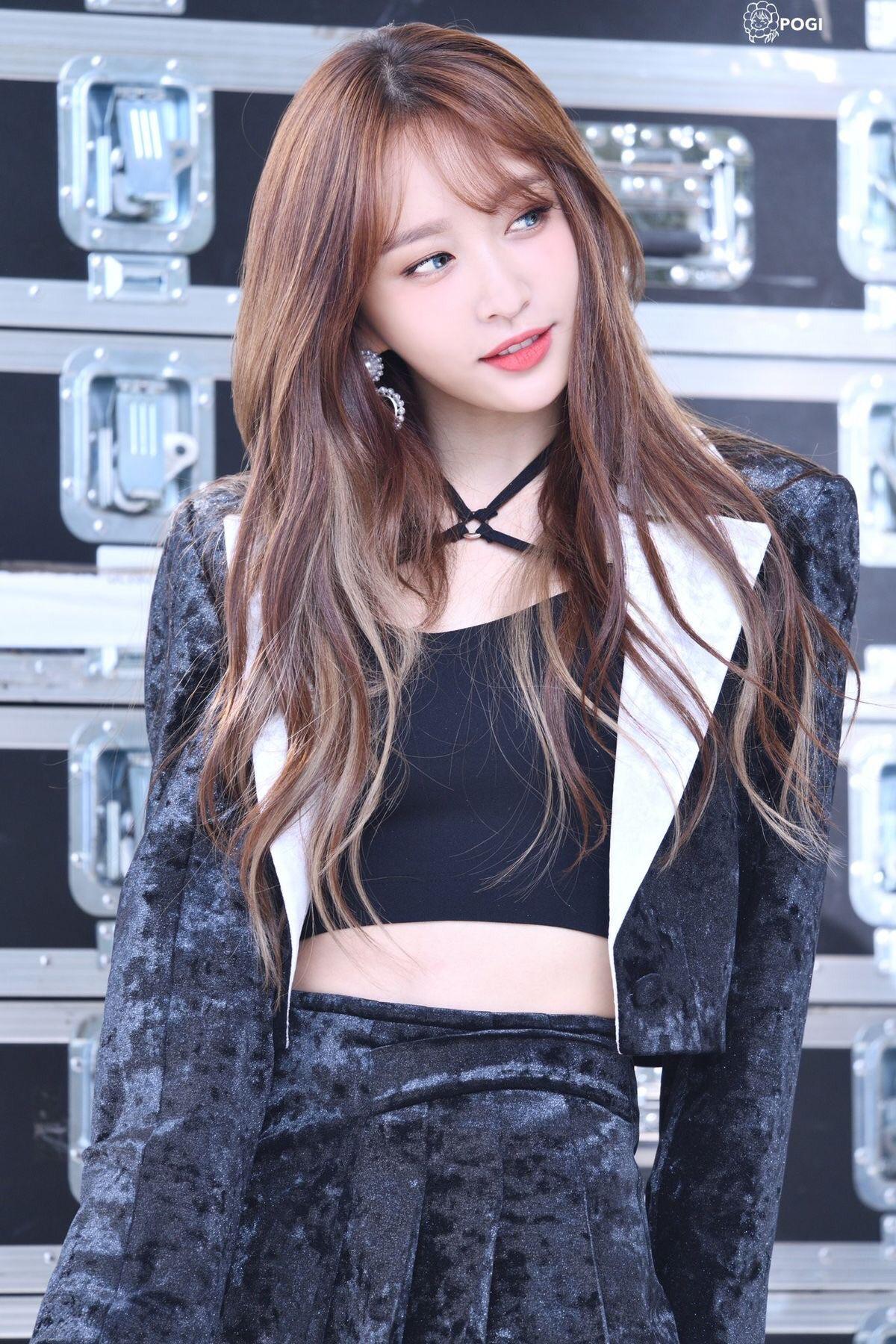 Hani - EXID | Scrolller