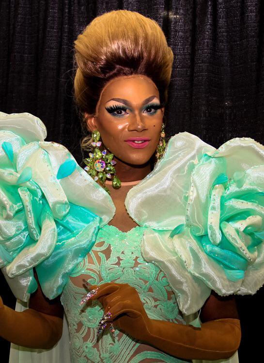 Happy birthday to Chi Chi DeVayne. Rest in power, angel. | Scrolller