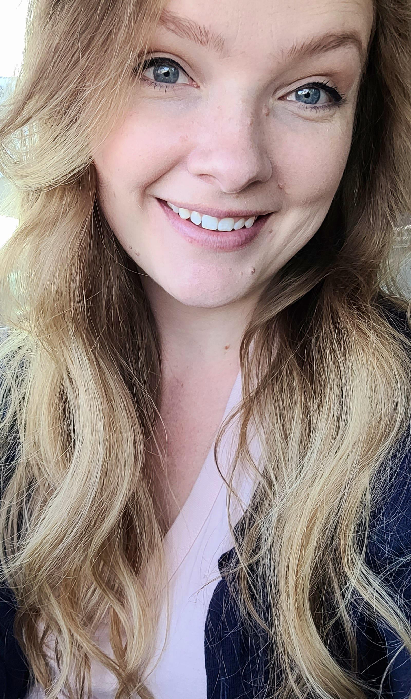 Happy Friday. Here's my face! [30] | Scrolller