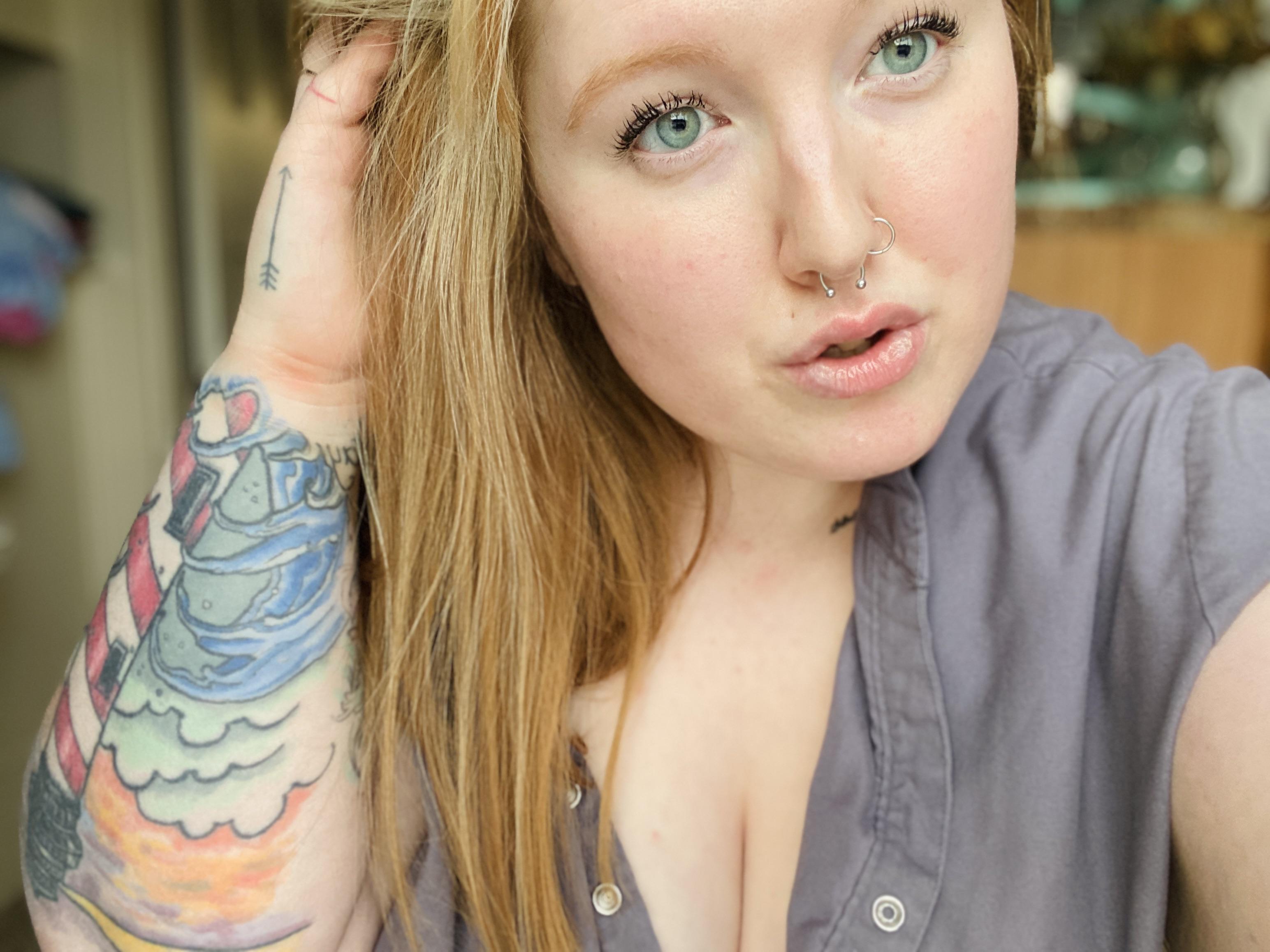 Happy Friday! Who likes a little cleavage with their scrubs? 😜 | Scrolller