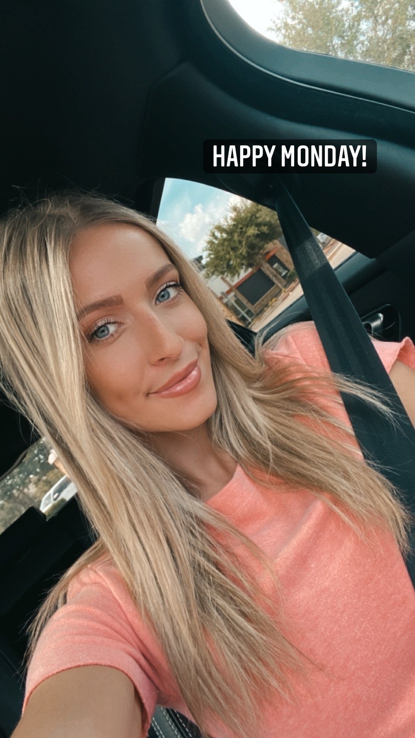 Happy Monday | Scrolller