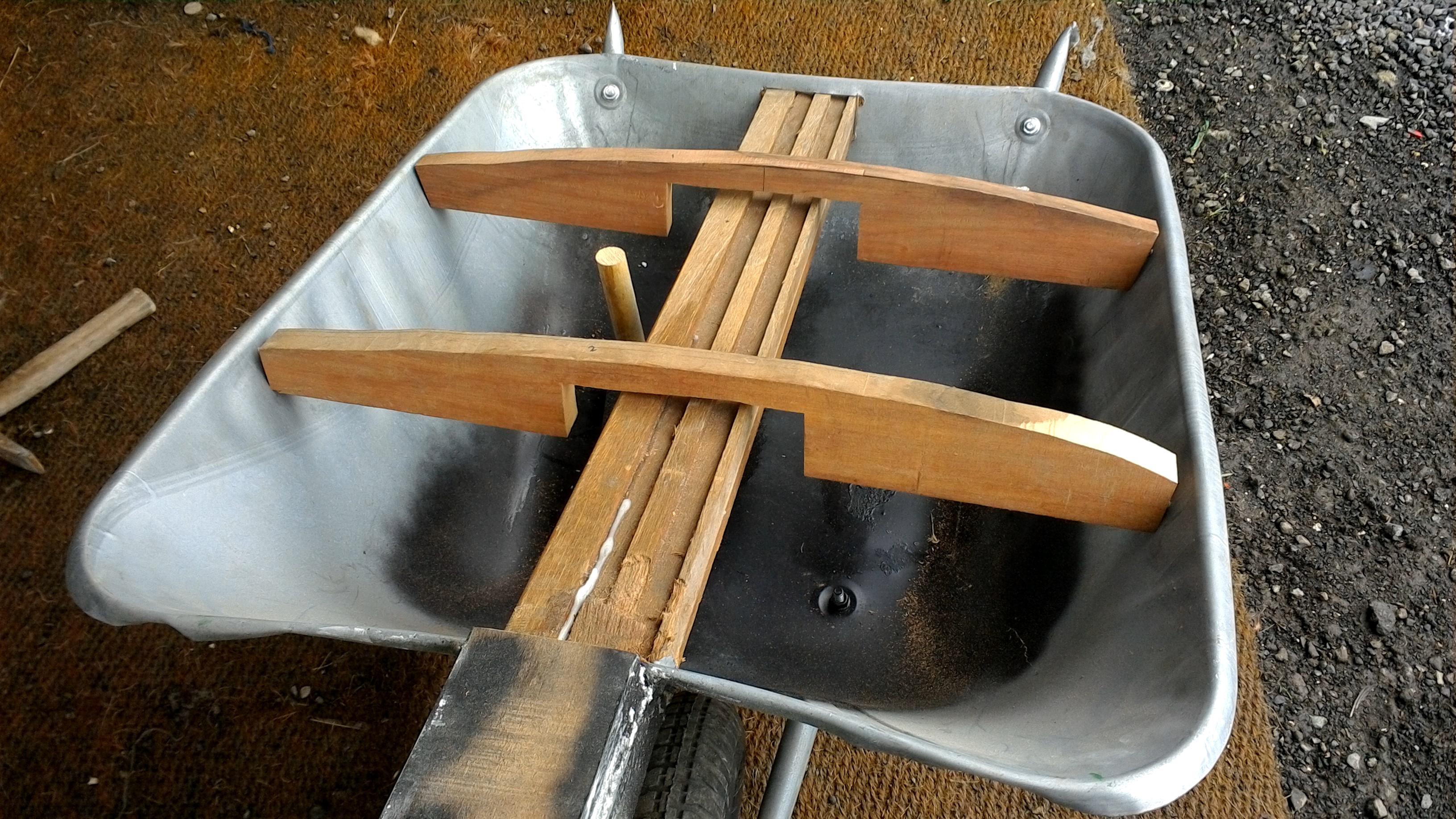 Hardwood ribs for my wheelbarrow bass | Scrolller