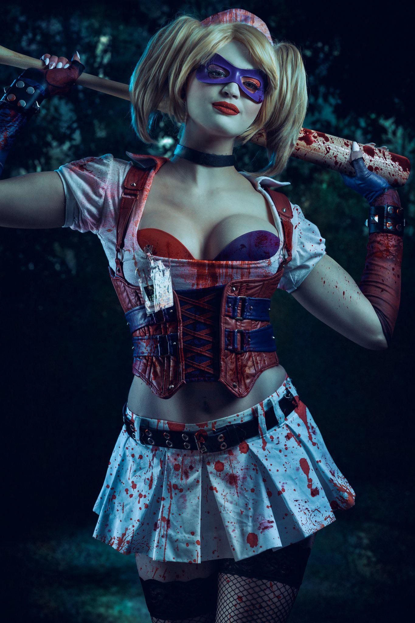 Harley Quinn | Scrolller