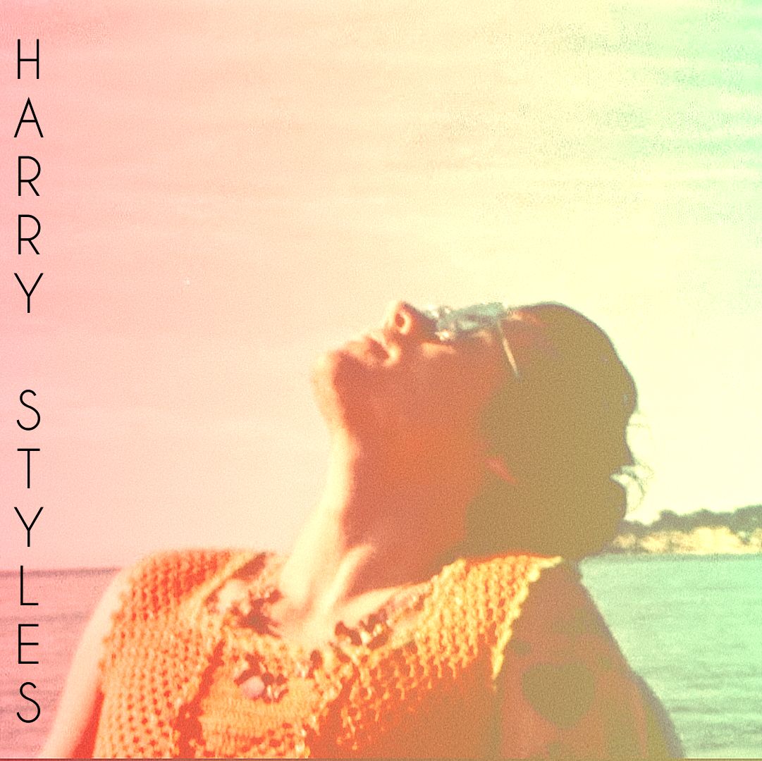 HARRY STYLES | Scrolller