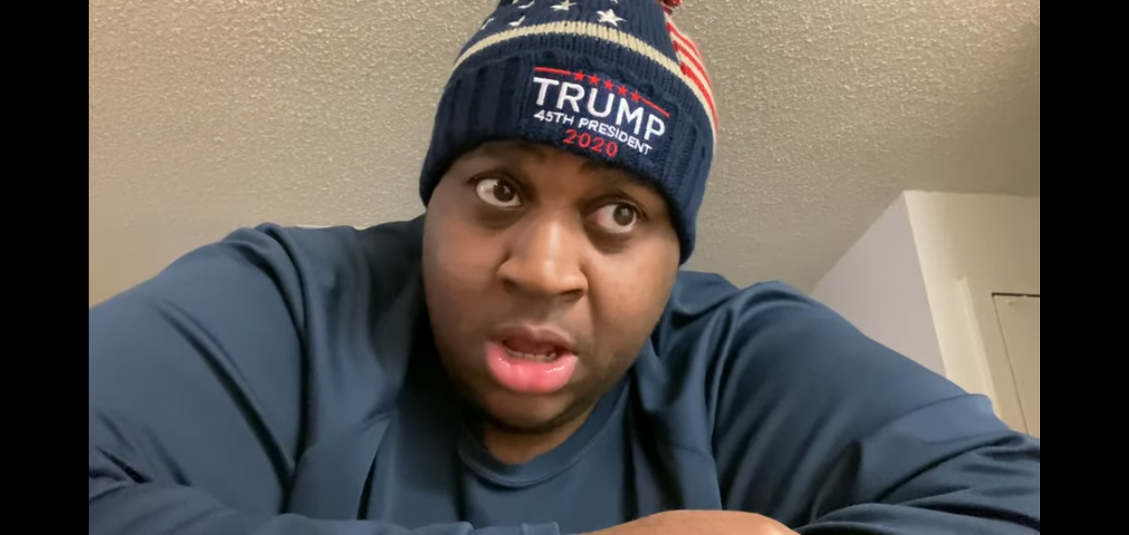 Has anyone else noticed this dot on Edp445 eyeball | Scrolller