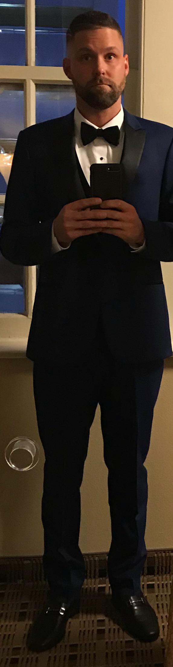 Haven’t worn a Tux in a while! 31/M. | Scrolller